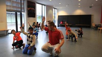 Roubaix: l’école Camus fait le tour d’Europe à vélo au théâtre Pierre ...